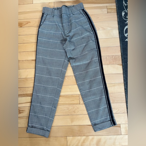 Zara | Pants & Jumpsuits | Zara Trafaluc Black And White Checkered ...